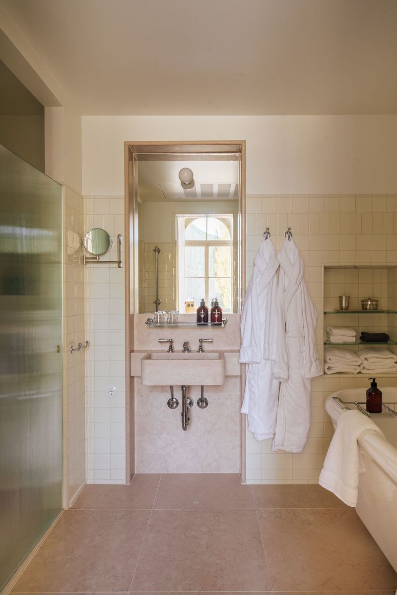 Stockholm Stadshotell — Sleep at Stockholm Stadshotell – Luxury Rooms